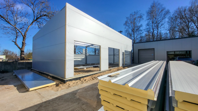 How to Select Resilient Synthetic Building Materials for Longevity